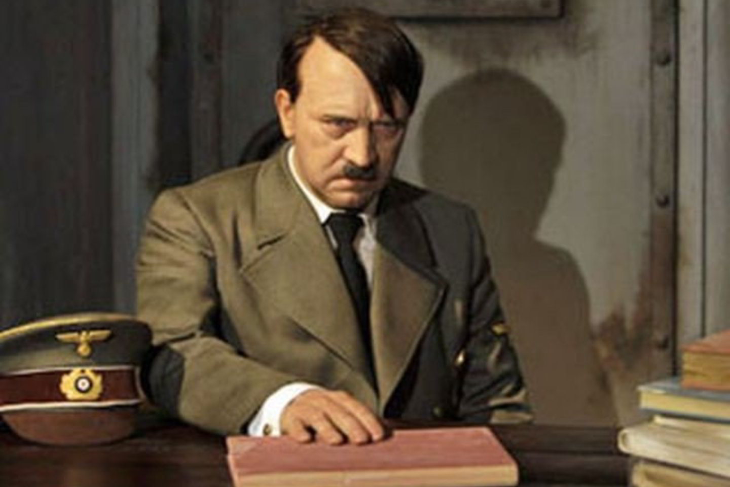 Istorikas: „J.Stalinas du kartus atšaukė pasikėsinimą į A.Hitlerį“