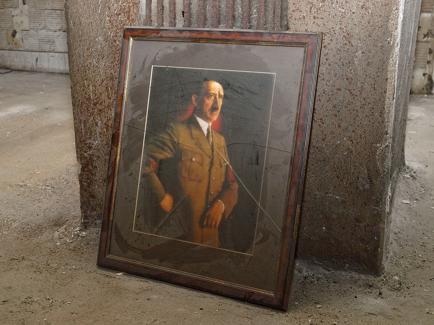 Bavarija atsisakė planų išleisti A.Hitlerio knygą