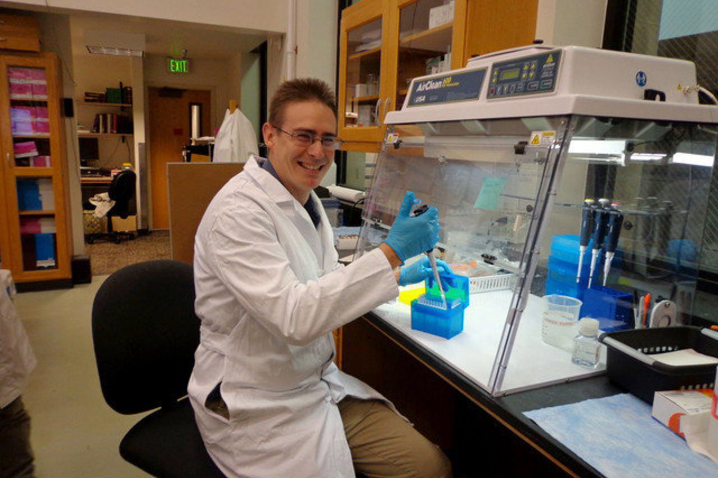 JAV mokslininkai pristatė robotinę ranką, valdomą mintimis