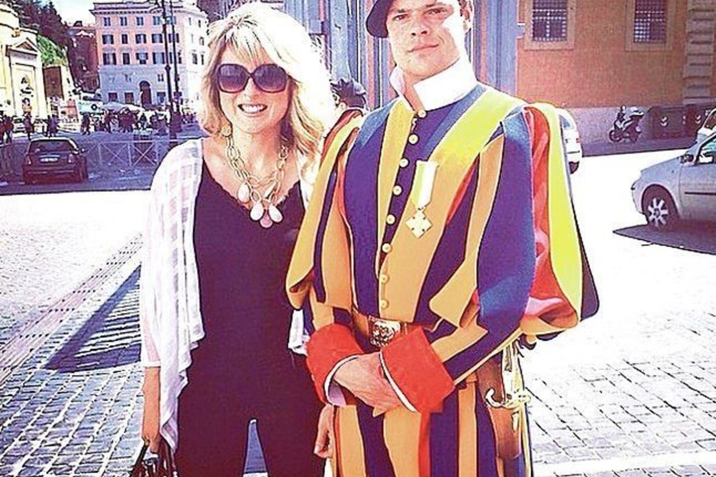 Vatikane įsižiebė meilė, kurią palaimins pats popiežius