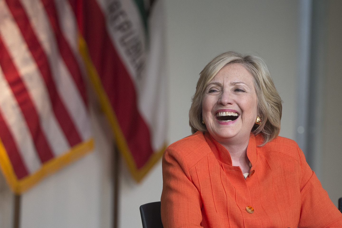 Hillary Clinton padeda Kim Kardashian ir Tomas Hanksas