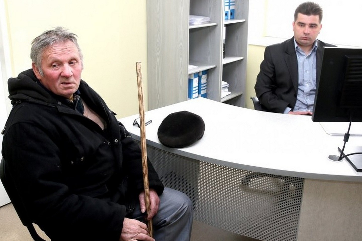 Ligotą pensininką šalin siuntė net ir antstoliai