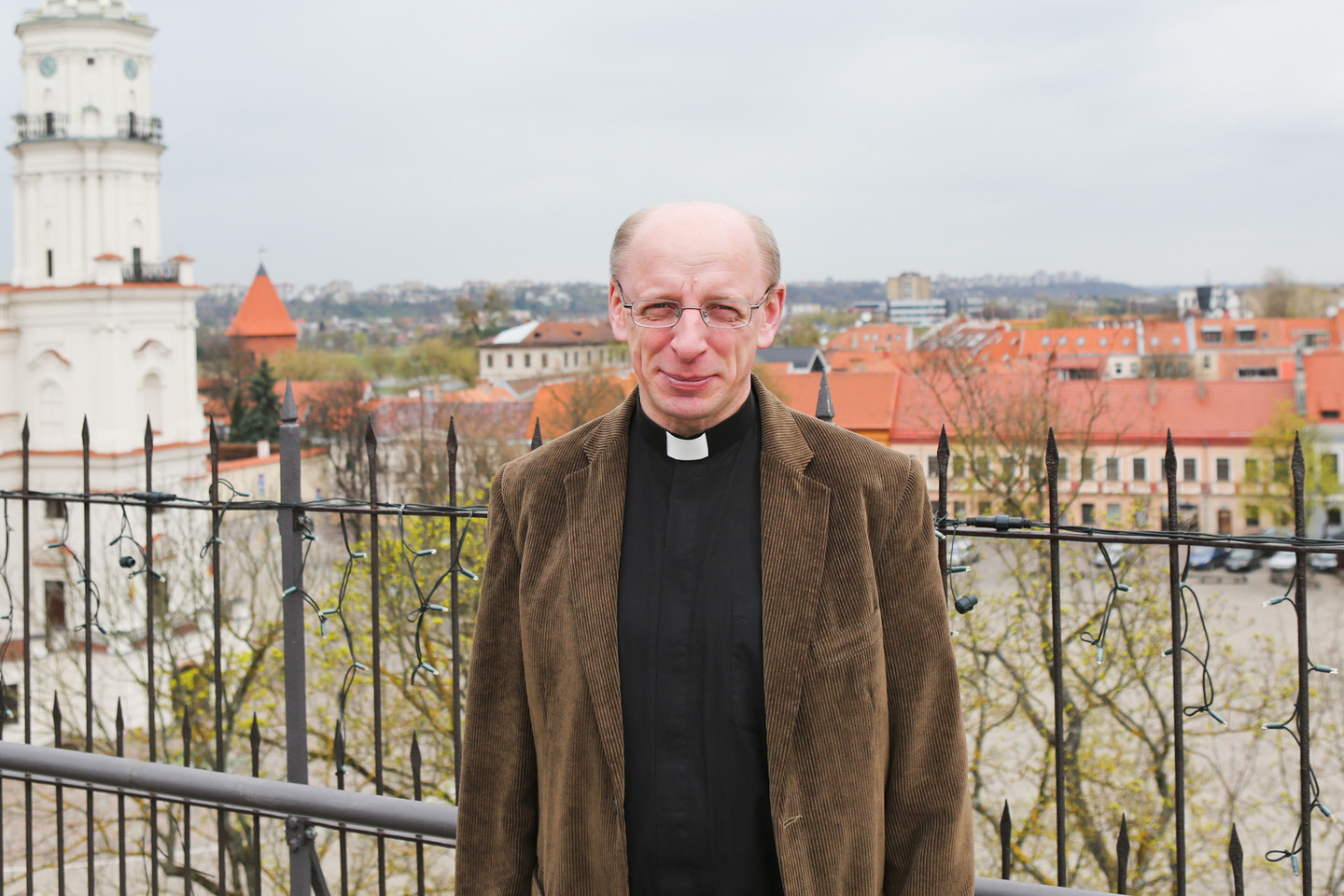 Kunigas paaiškino, ar galima juoktis iš velnio