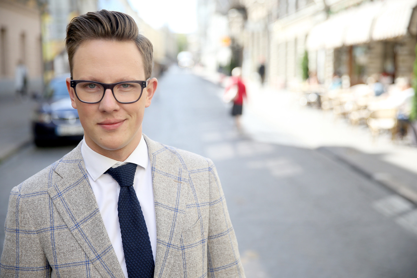 Charizmatiškasis akordeono garbanius M. Levickis keičia įvaizdį