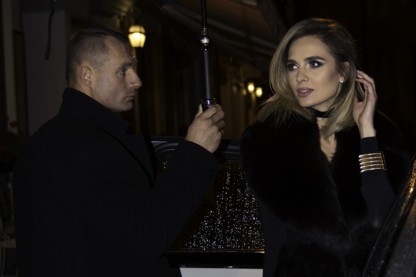 Asta Valentaitė užfiksuota su išskirtiniu automobiliu