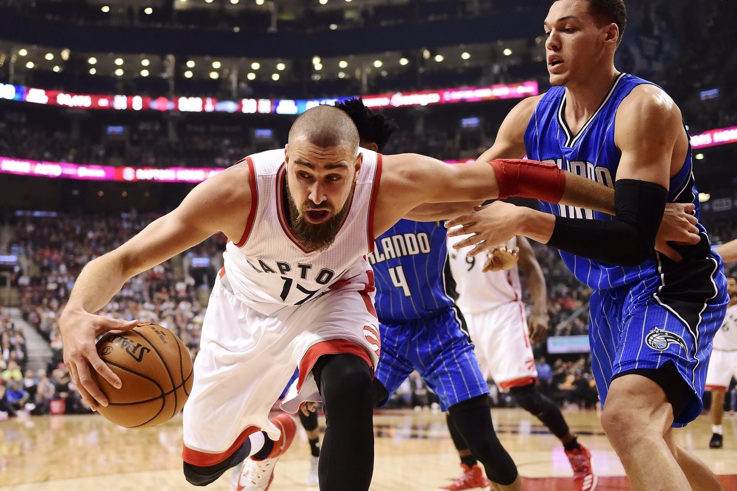 Galingo Jono Valančiūno žaidimo „Raptors“ neužteko – pralaimėjimas ...