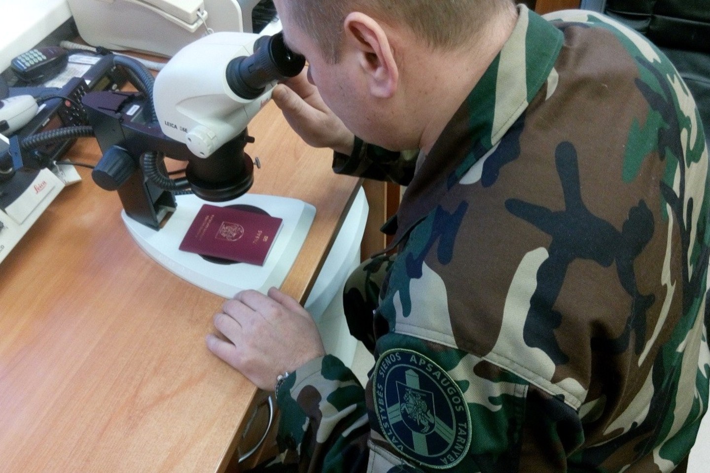 Kalvarijos pasieniečių sulaikytas emigrantas turėjo suklastotą ...