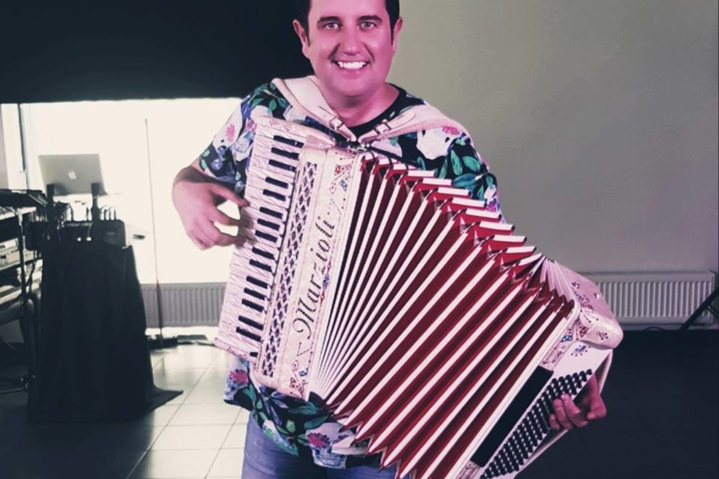 Rytis Cicinas su metais nesikeičia: pasidalijo 18 metų senumo nuotrauka