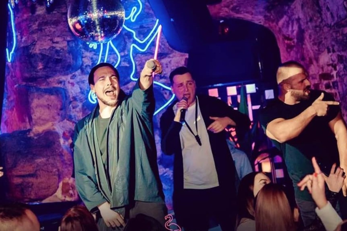 Aktorius Edgar Bechter pirmą savo grupės dainą skyrė žmonai