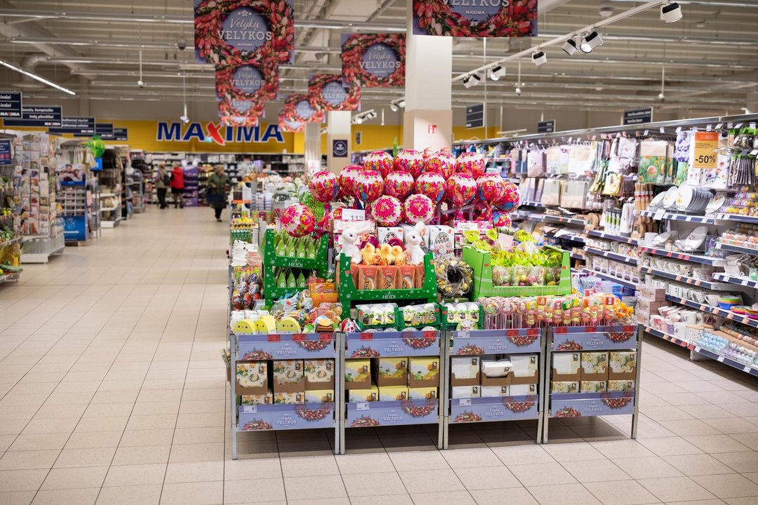 Skelbia, kaip prieš Velykas keičiasi „Maximos“ parduotuvių darbo laikas