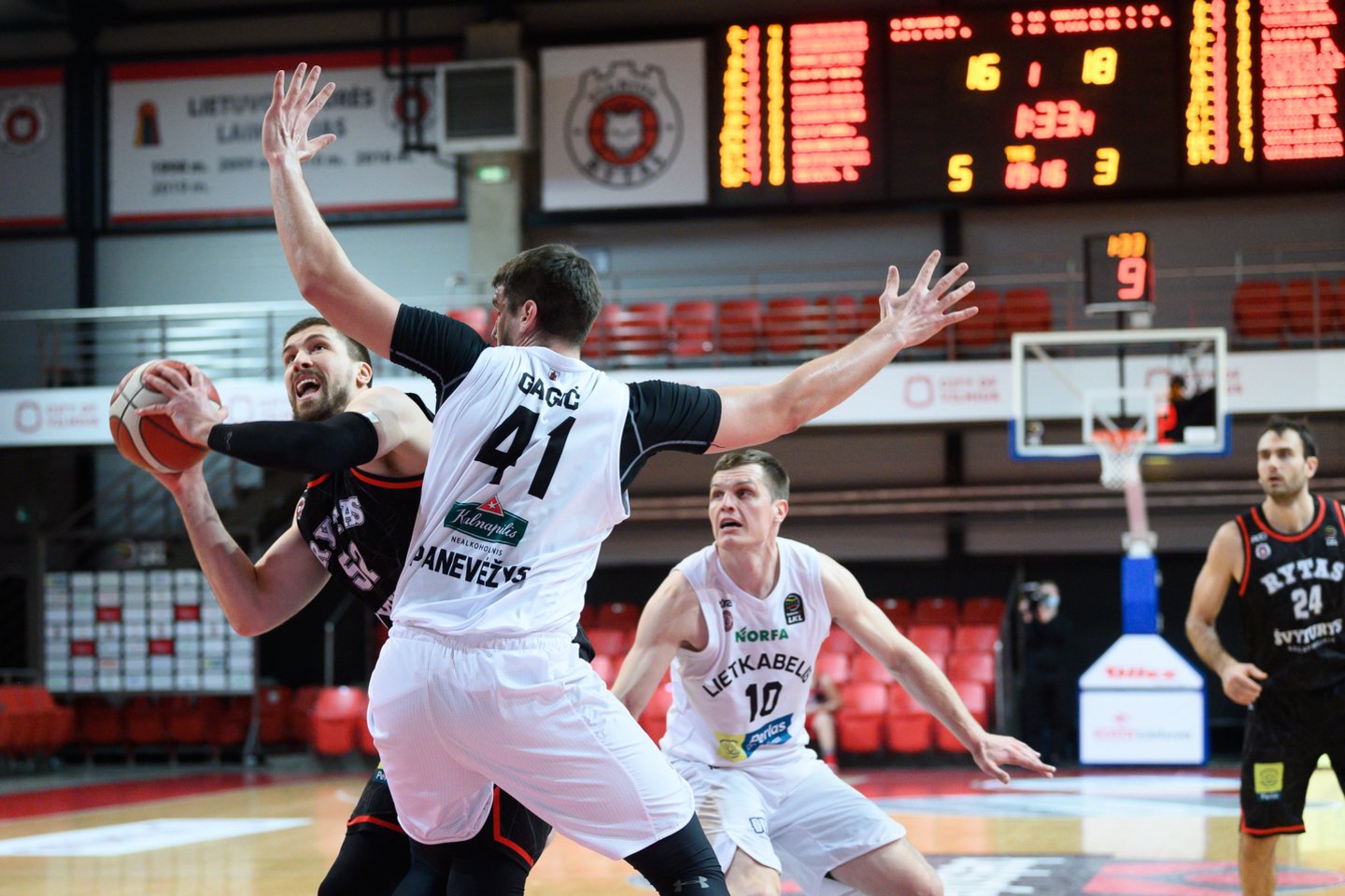 Kas yra kas LKL pusfinalyje. „Rytas“ ir „Lietkabelis“