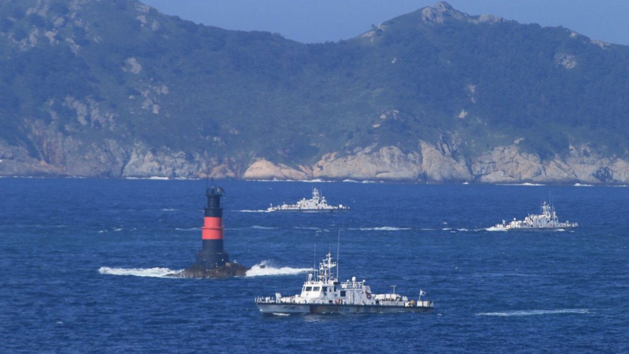 Seulas skelba apie dar vieną apšaudymą: Šiaurės Korėja naktį paleido ...