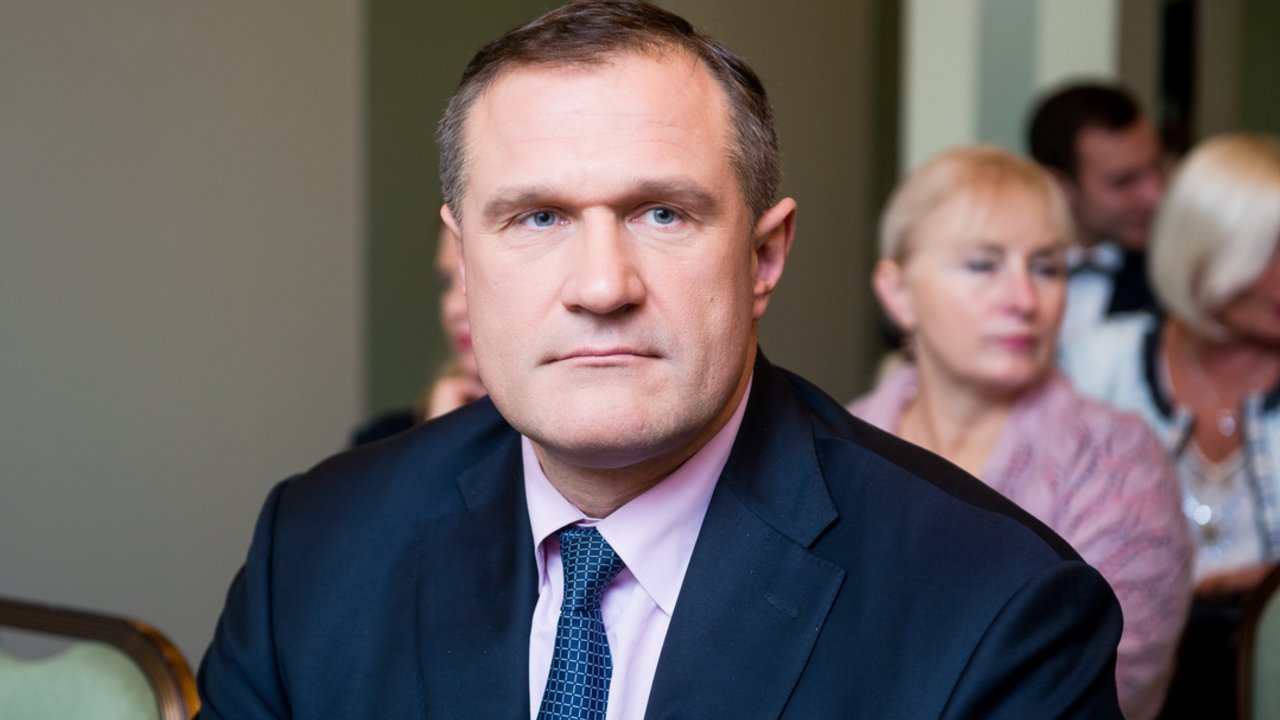 V. Alekna IOC sprendimą vadina itin keistu: nesupranta noro atvesti ...