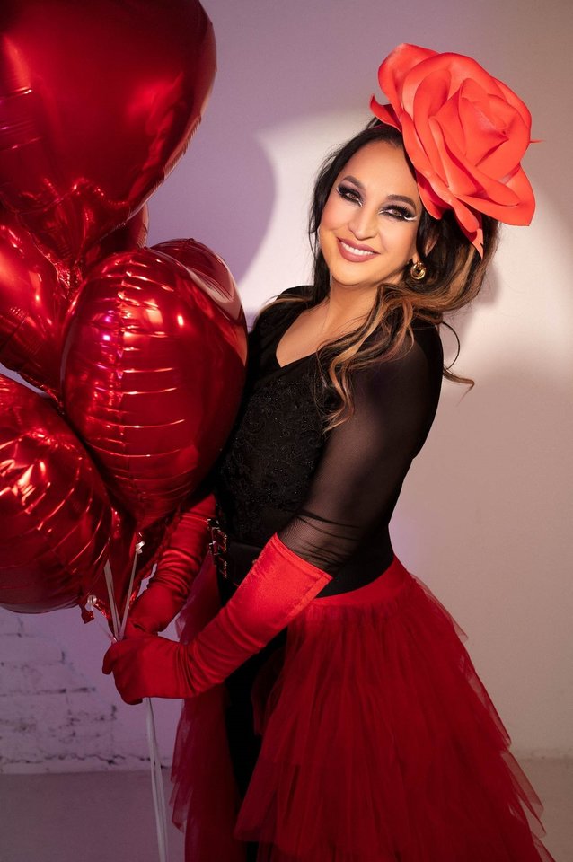 Dainininkė „Tikroji Išdykėlė“ pristato naują dainą