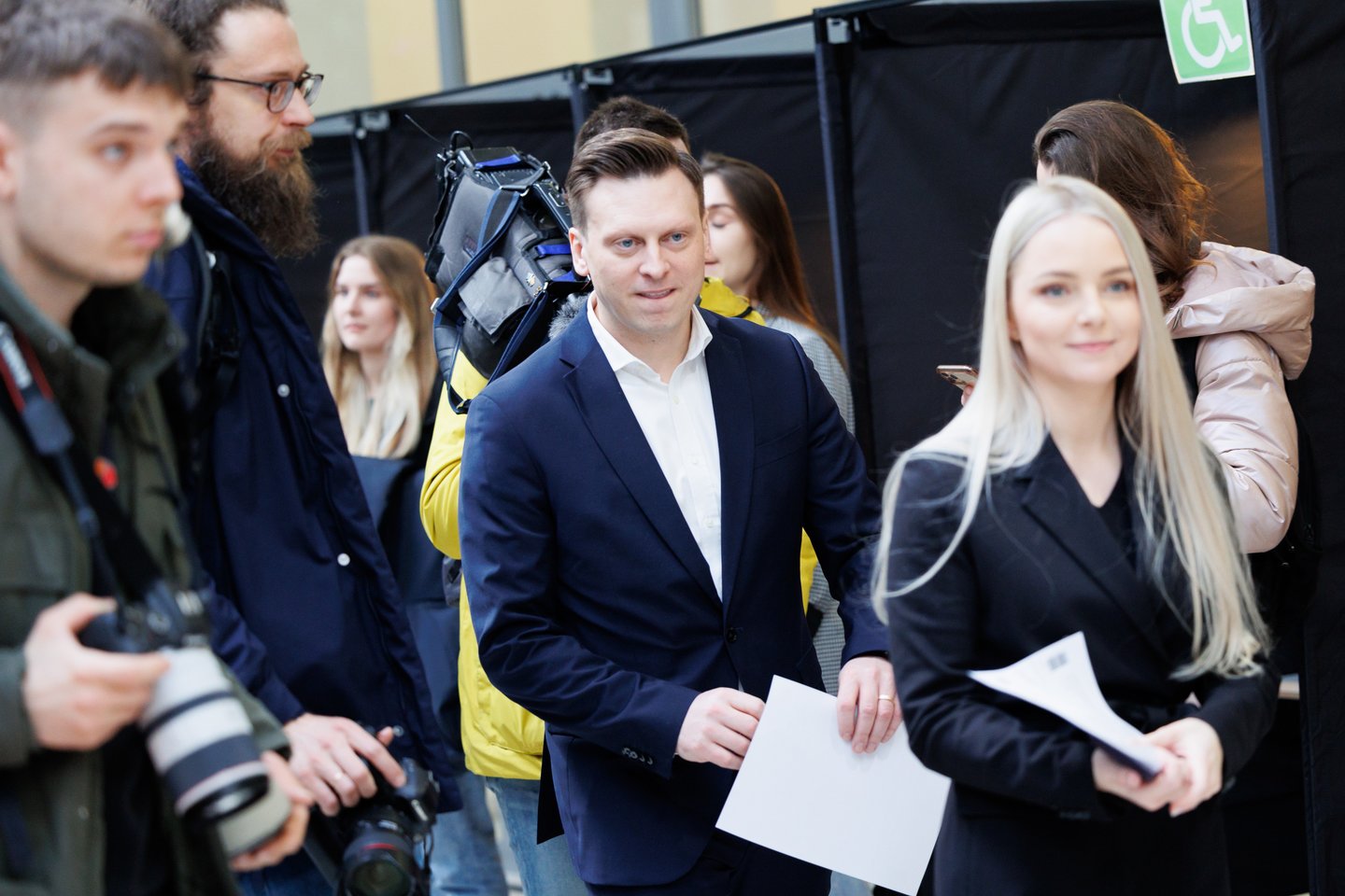 Balsuoti su žmona atvykęs V. Benkunskas užtikrintas: Vilnius yra ...