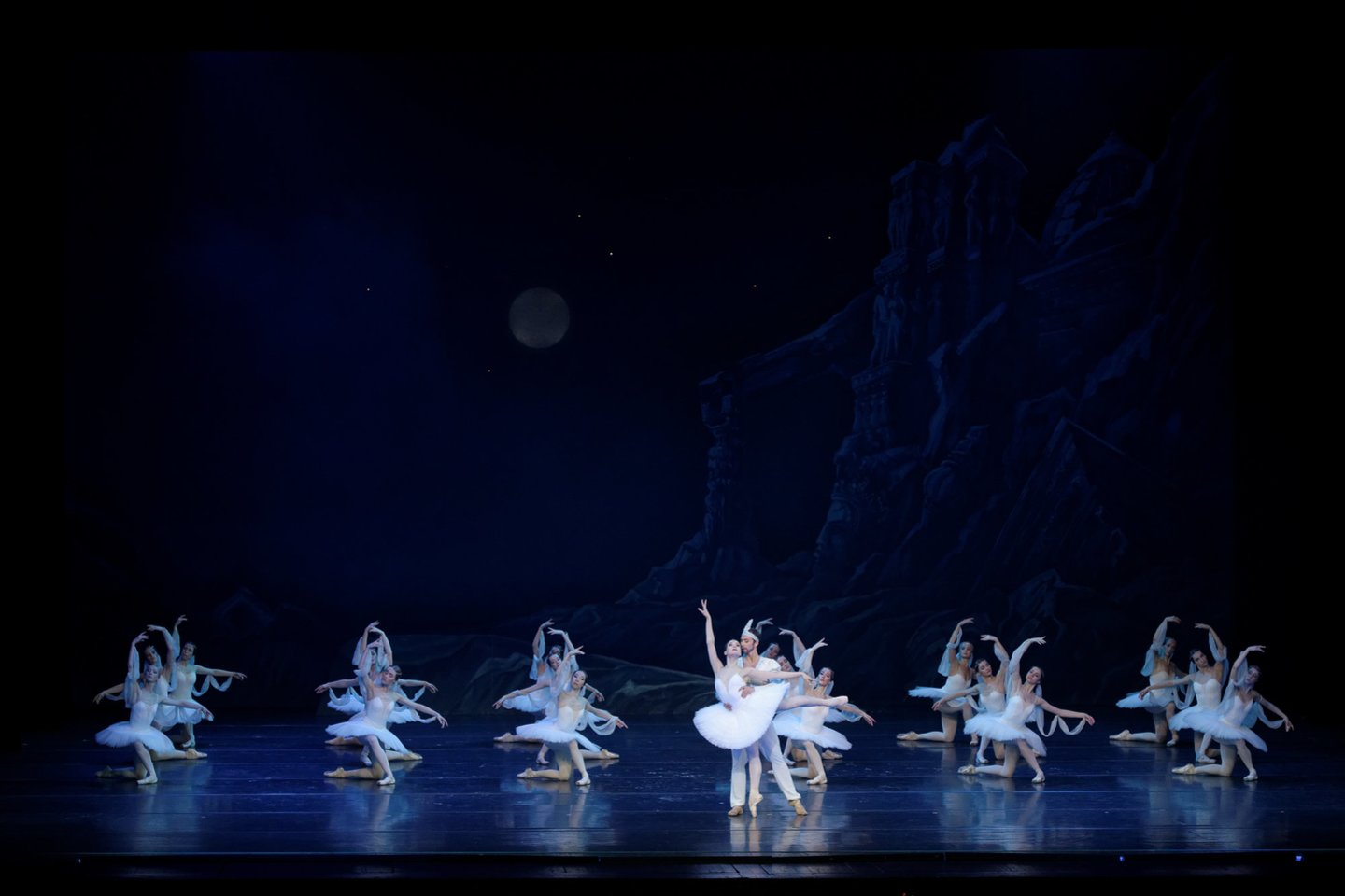 „LNOBT Open“ baleto koncerte – pasimatymai ir atsisveikinimai