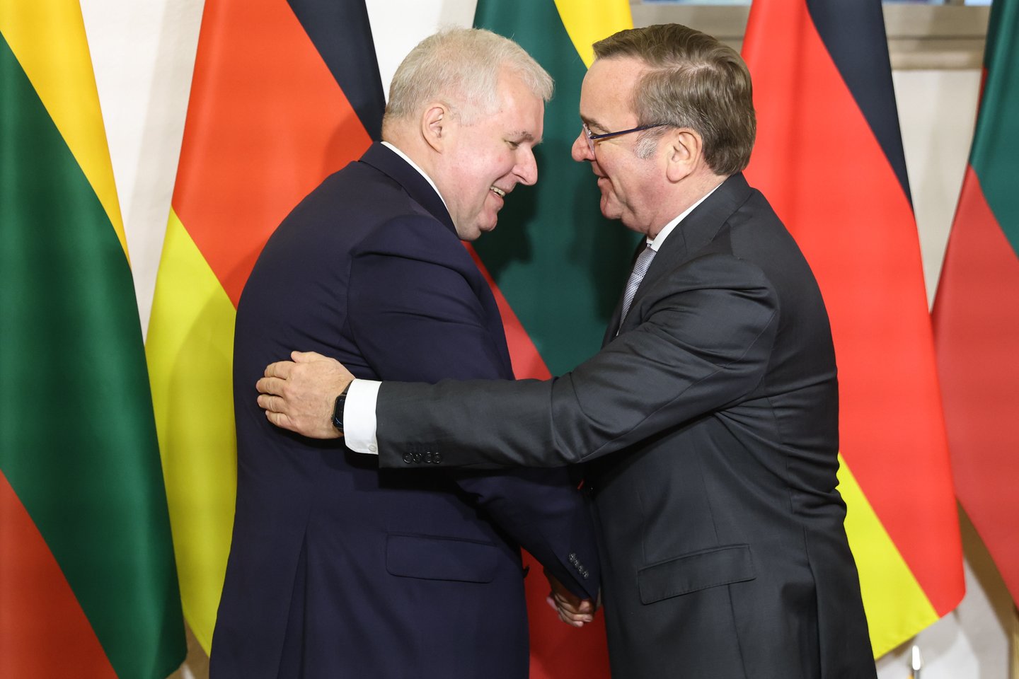 It's official – several thousand German troops are moving to Lithuania ...