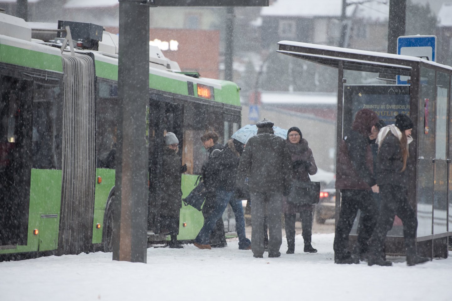Pasiruoškite šiltesnius drabužius – šaltis spaus dar labiau: praneša ...