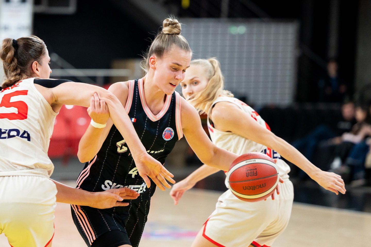 Vilniuje prieš „Kibirkštį“ kovojusi Justė Jocytė su ASVEL nelaimėjo ...