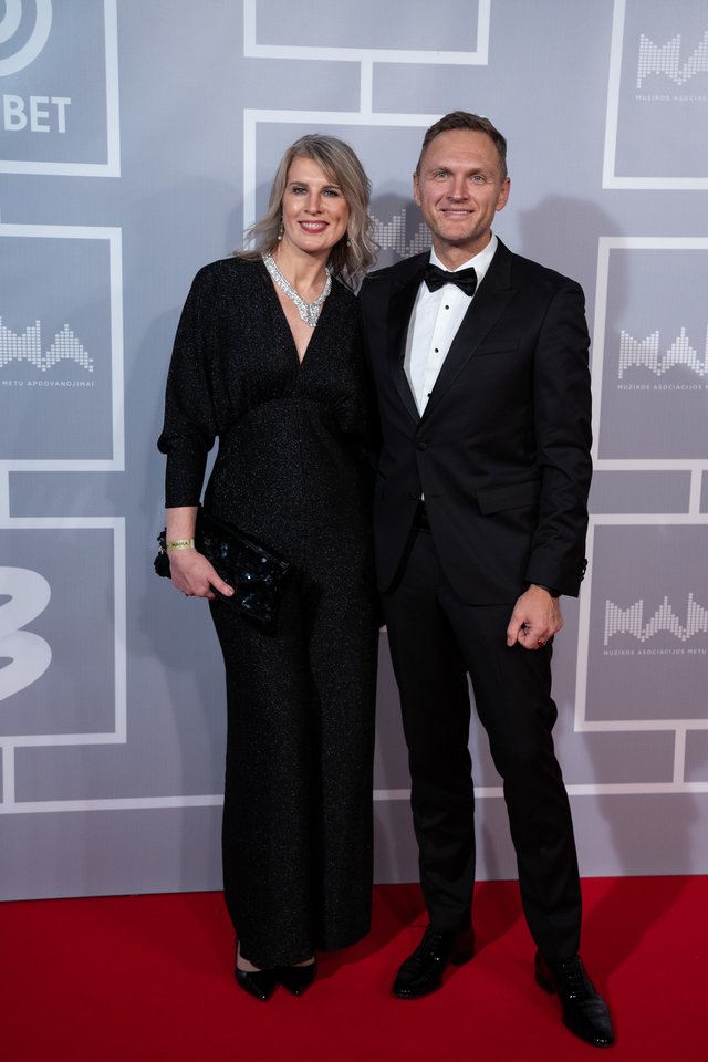 Žinomas gydytojas Darius Rauba skiriasi su žmona Donata