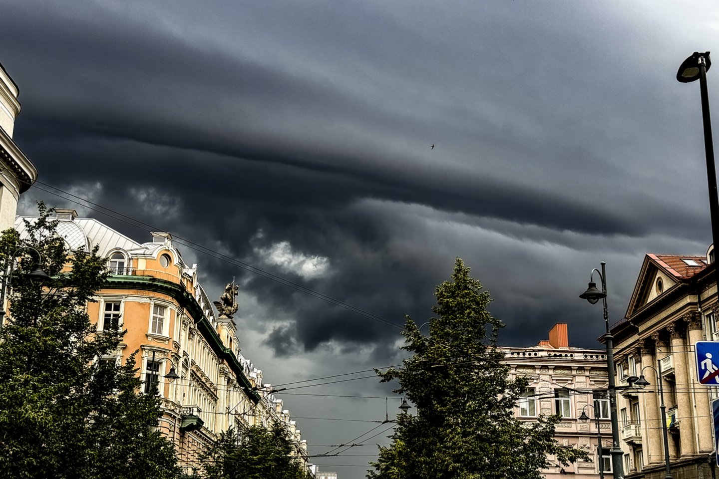 Lietus pils kaip iš kibiro, tačiau jau greit orai keisis: skelbia, kada sulauksime malonių permainų