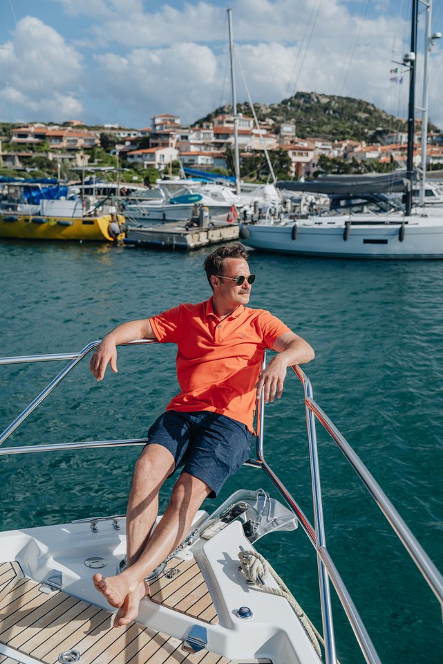 L. Pobedonoscevo savaitgalis Rodo saloje: privati vila su baseinu ir ...