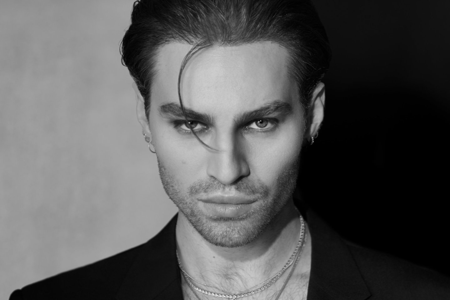 Gabrielius Vagelis išleido trečiąjį savo albumą „Prizmė“