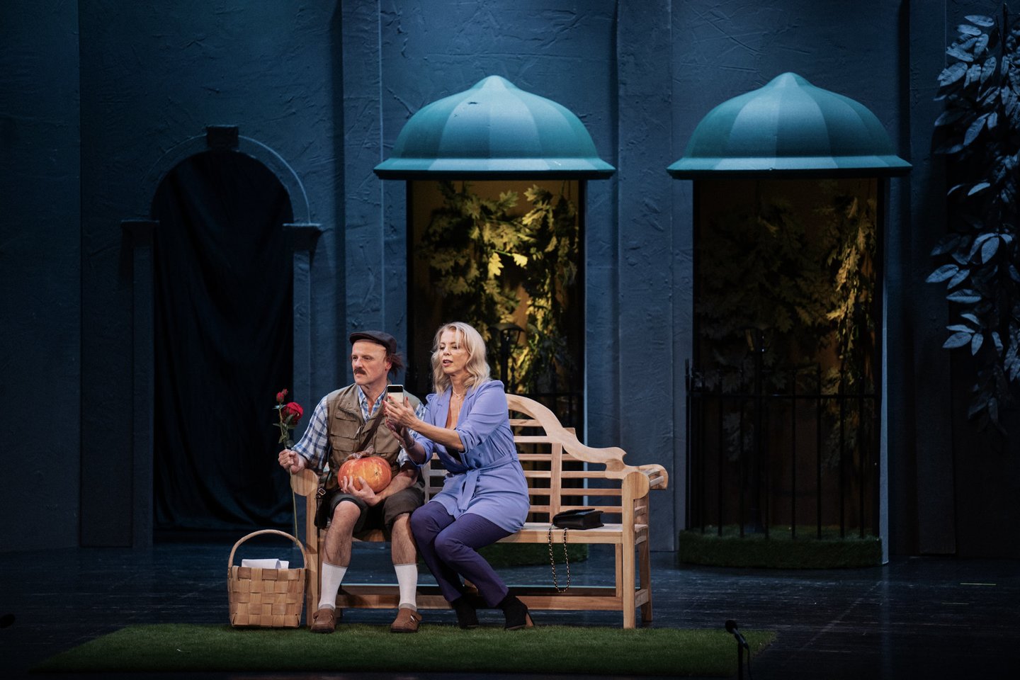 Į sceną vienam kartui kaip buvusi milijonieriaus žmona grįžtanti Inga ...