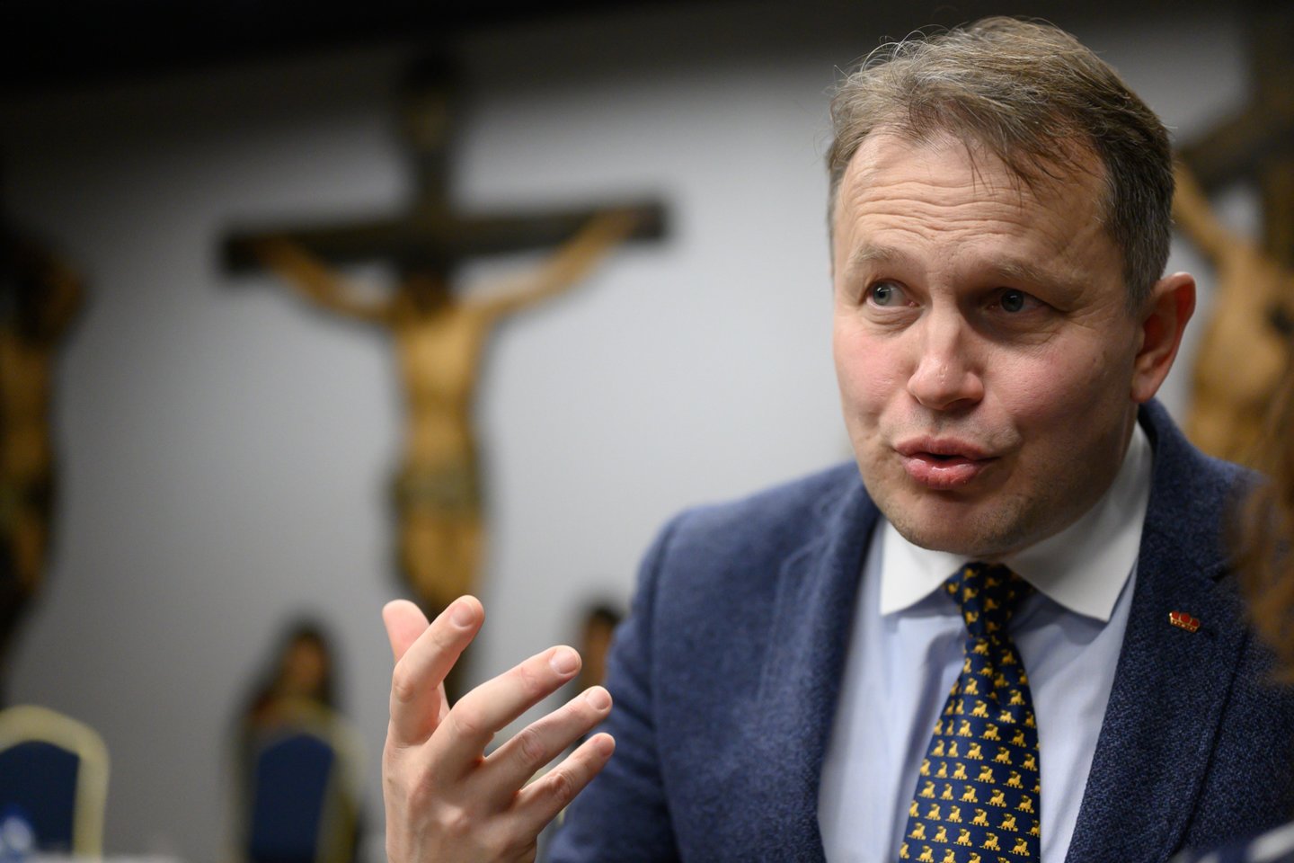 „Prieš valstybę įvyko sąmokslas“: valdovų lobį priglobusiai Bažnyčiai ...