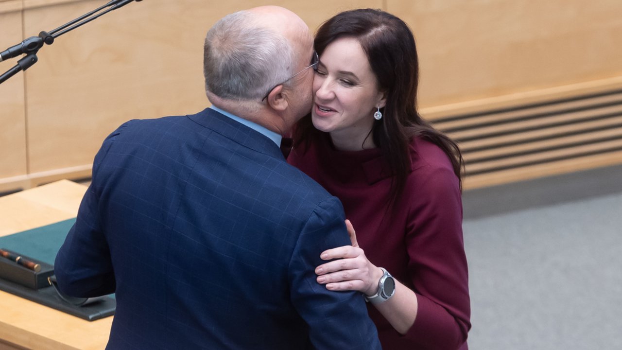 Daliai opozicijos palikus posėdžių salę – premjerė to nesureikšmina ...